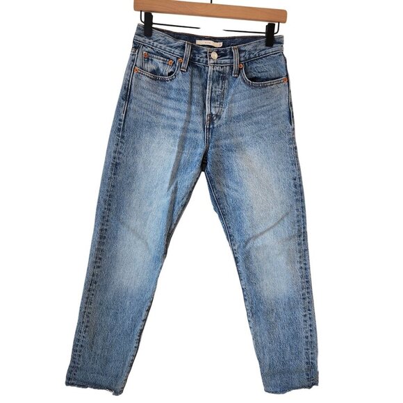 Levi's | Jeans | Levis Wedgie Jeans Light Wash Button Fly Big E Premium Denim Womens 25 | Poshmark